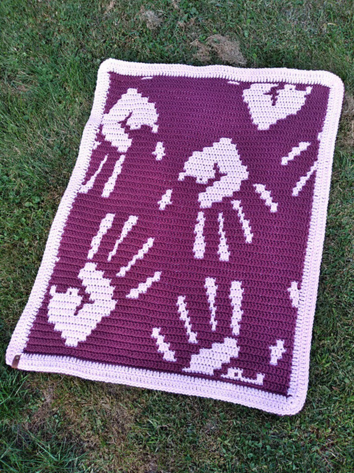 Out of Hand Mosaic Crochet Handprint Blanket Pattern: Beginner Friendly ...