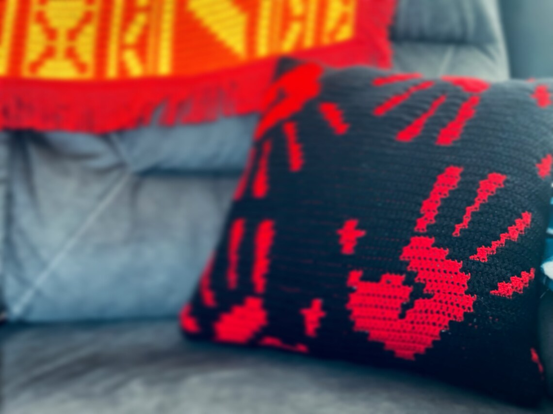 Out of Hand Mosaic Crochet Handprint Blanket Pattern: Beginner Friendly ...