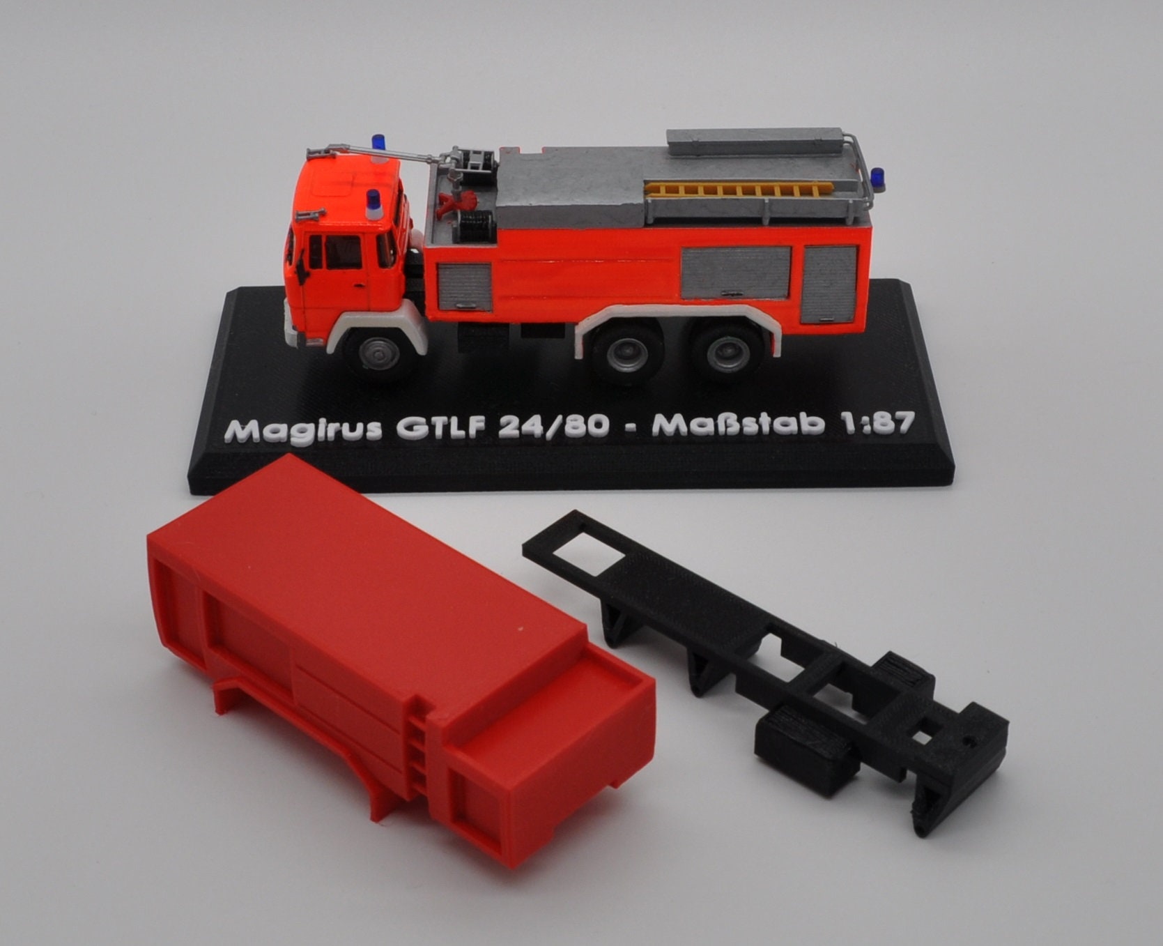 GTLF 24/80 Magirus 1:87 Large Tank Firefighting Vehicle Fire Brigade H0 ...