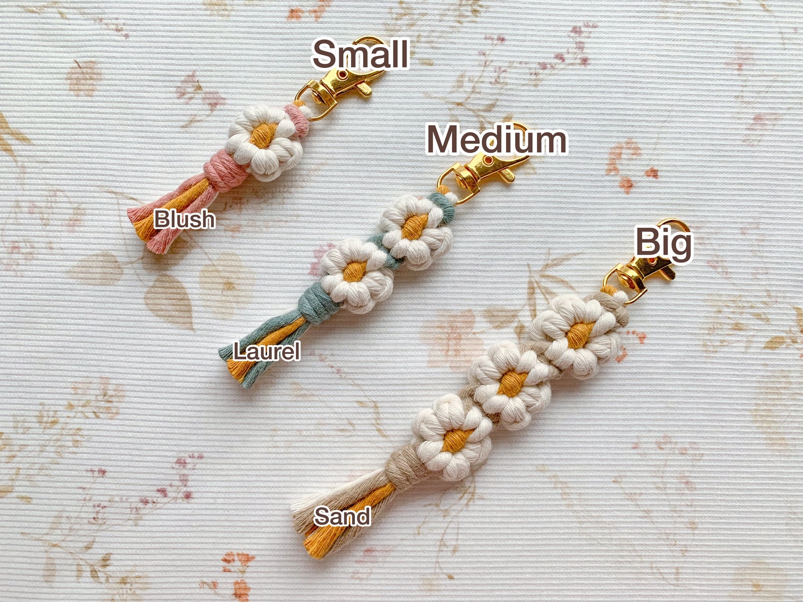Schlüsselanhänger Gänseblümchen Mit Namen Makramee Blume - Etsy Denmark