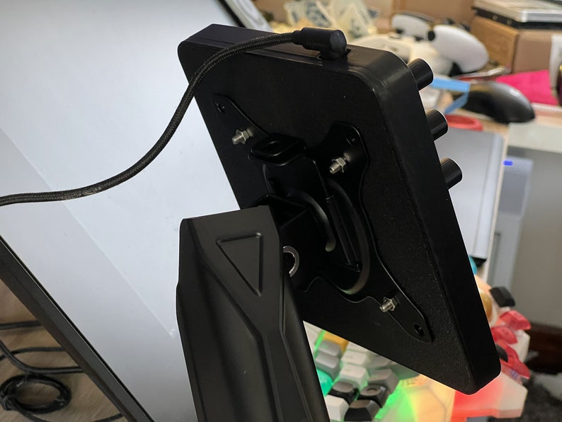 Loupedeck CT Mount Adapter and Jog Dial for VESA and 1-4/20 Tripod Arm ...