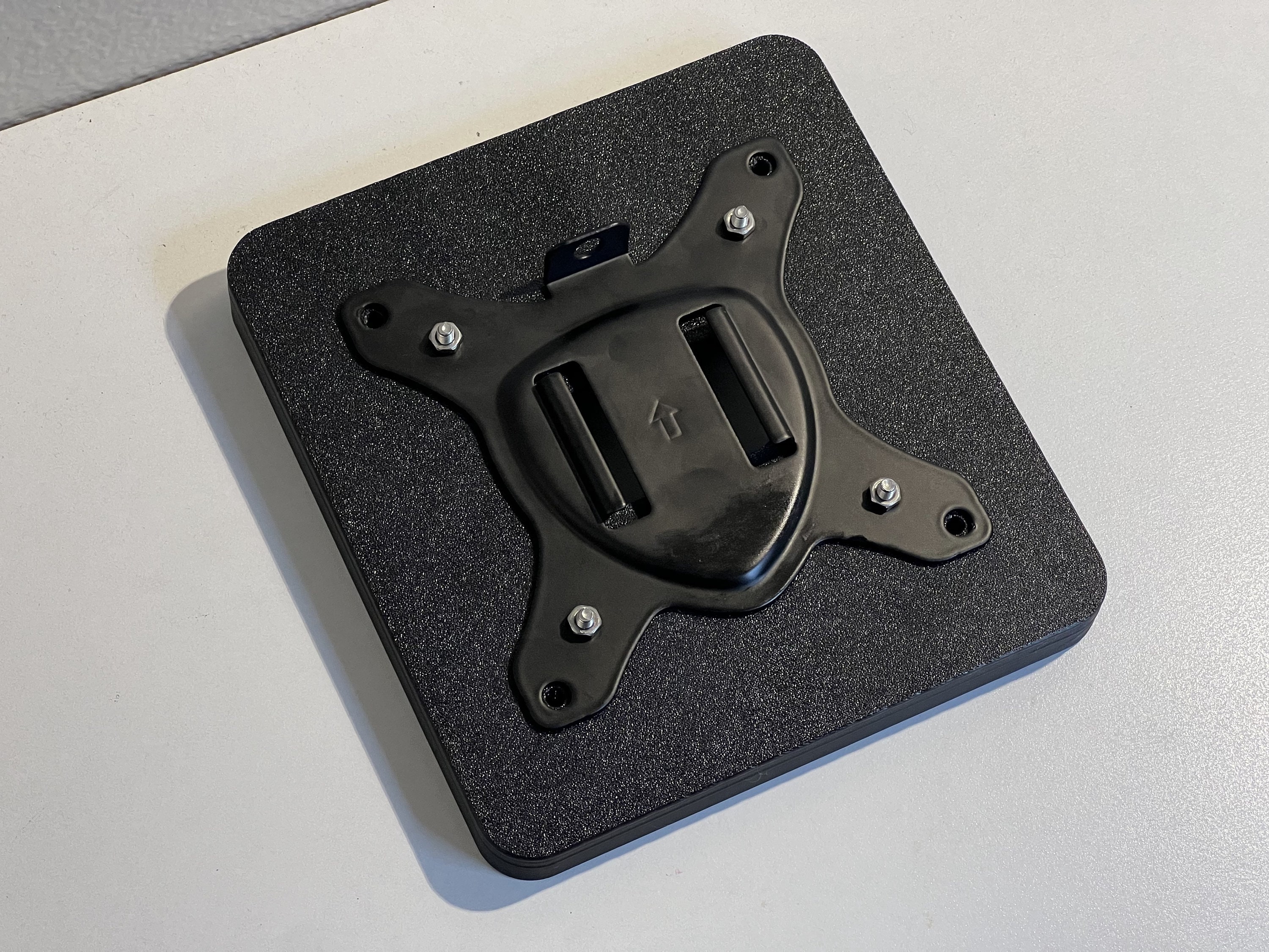 Loupedeck CT Mount Adapter and Jog Dial for VESA and 1-4/20 Tripod Arm ...