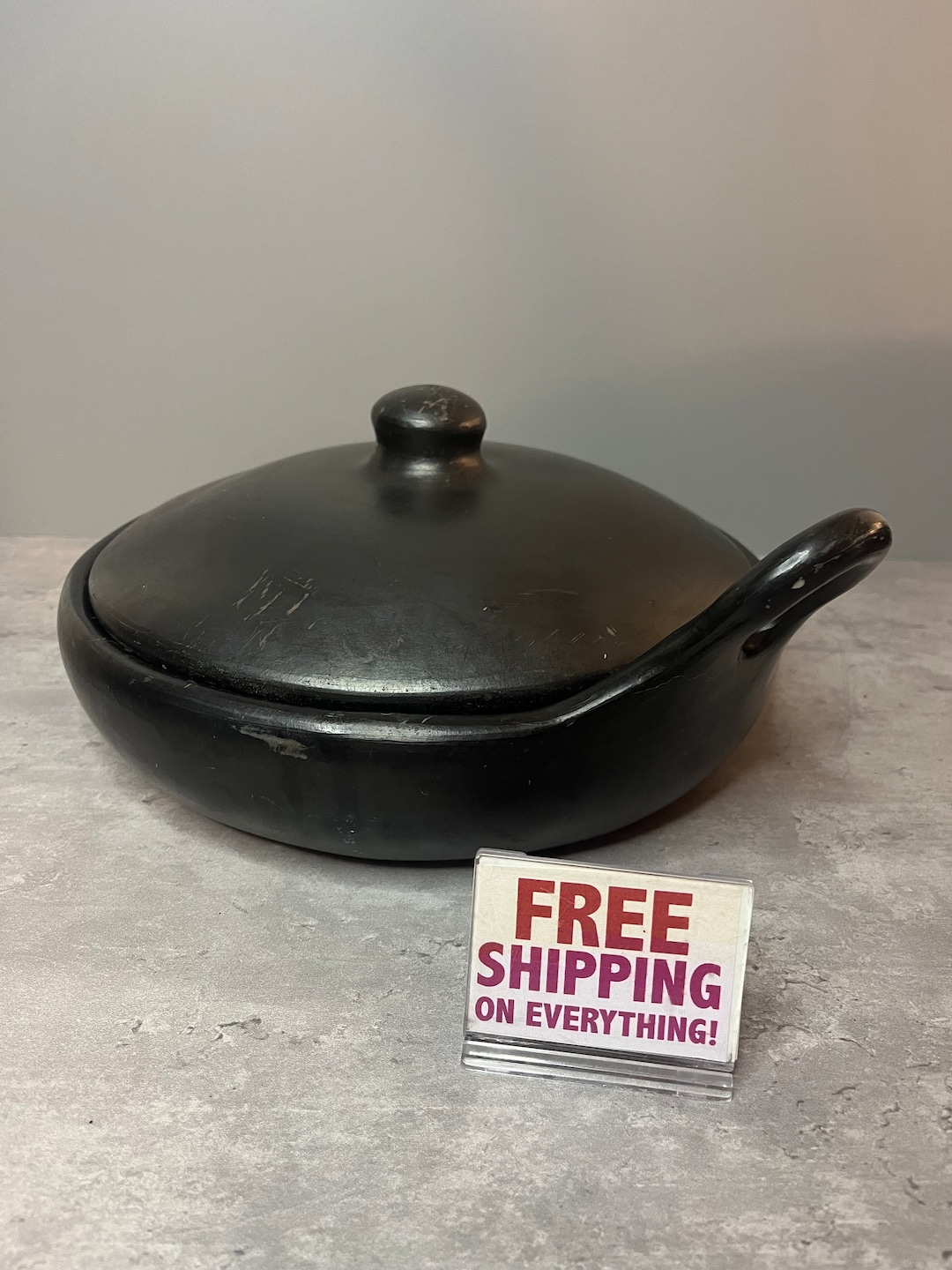 Round Clay Pot With Lid - Serving Dish - Black - Vintage Cookware - Etsy