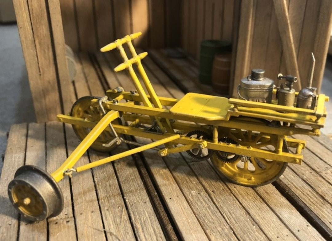 F Scale Velocipede Kit. 1:20.3 Scale. Unpainted. - Etsy