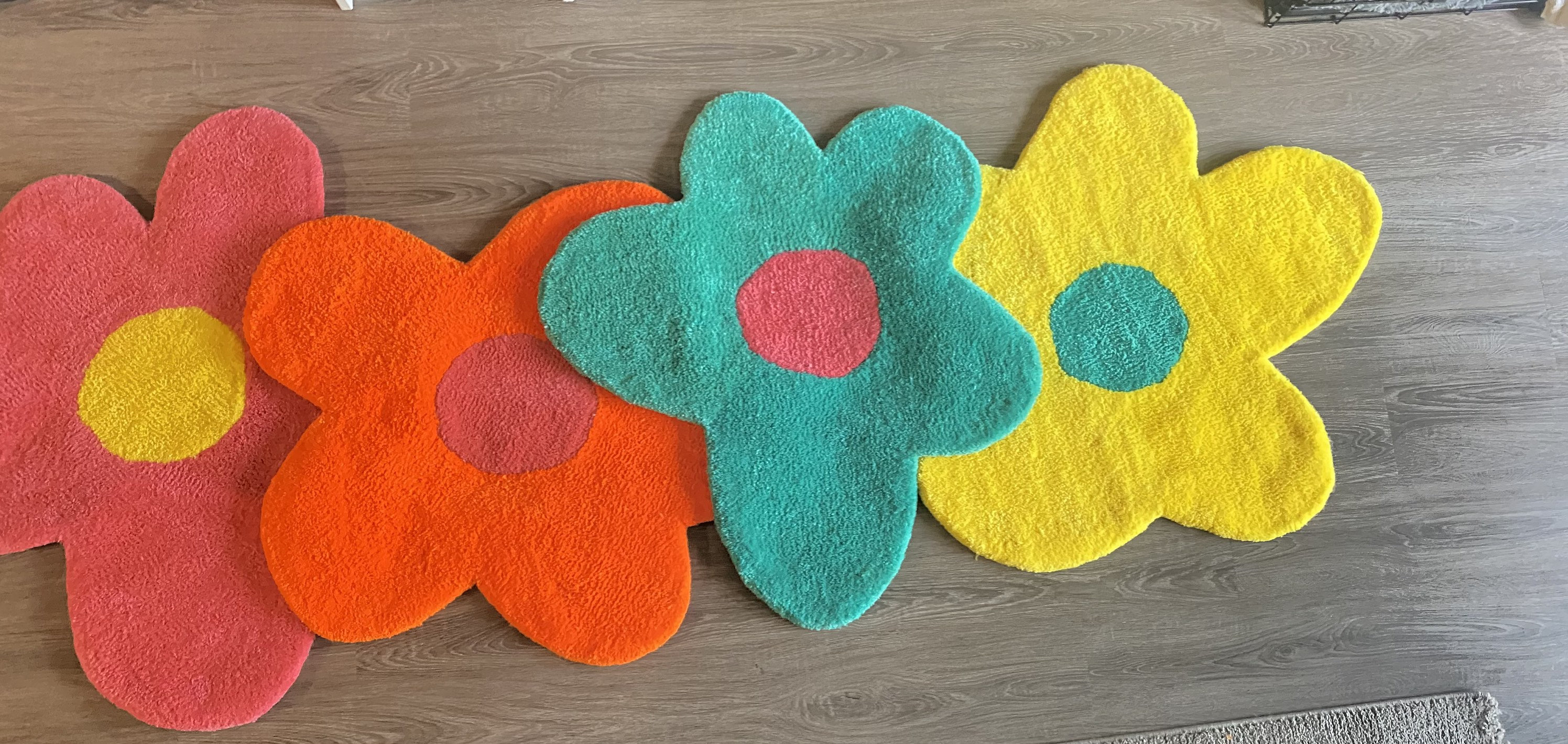 Daisy Flower Rug , Hand Tufted Flower Rug , Home Decor, Rug Art. - Etsy