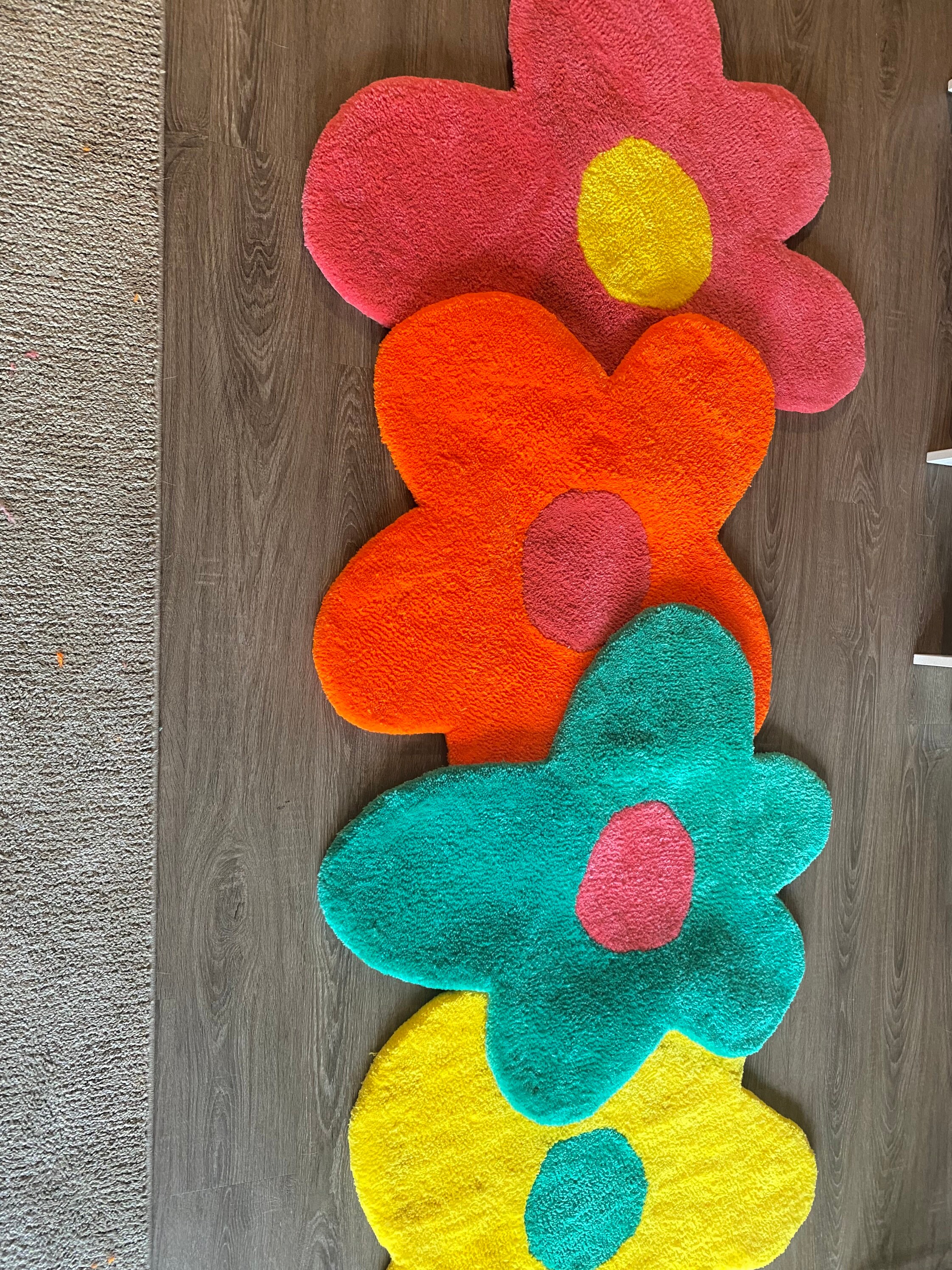 Daisy Flower Rug , Hand Tufted Flower Rug , Home Decor, Rug Art. - Etsy