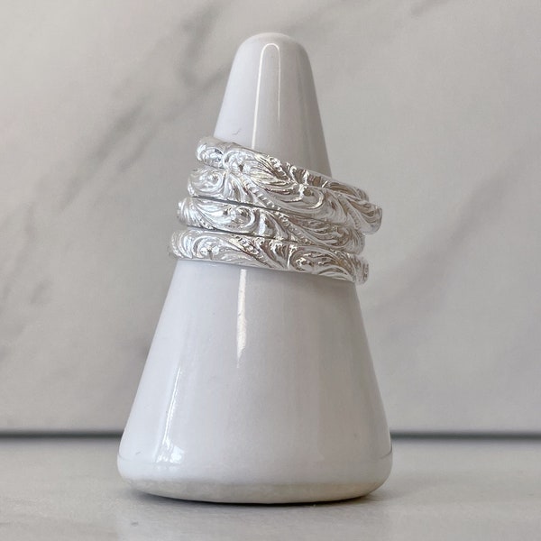 Floral Pattern Ring - Etsy