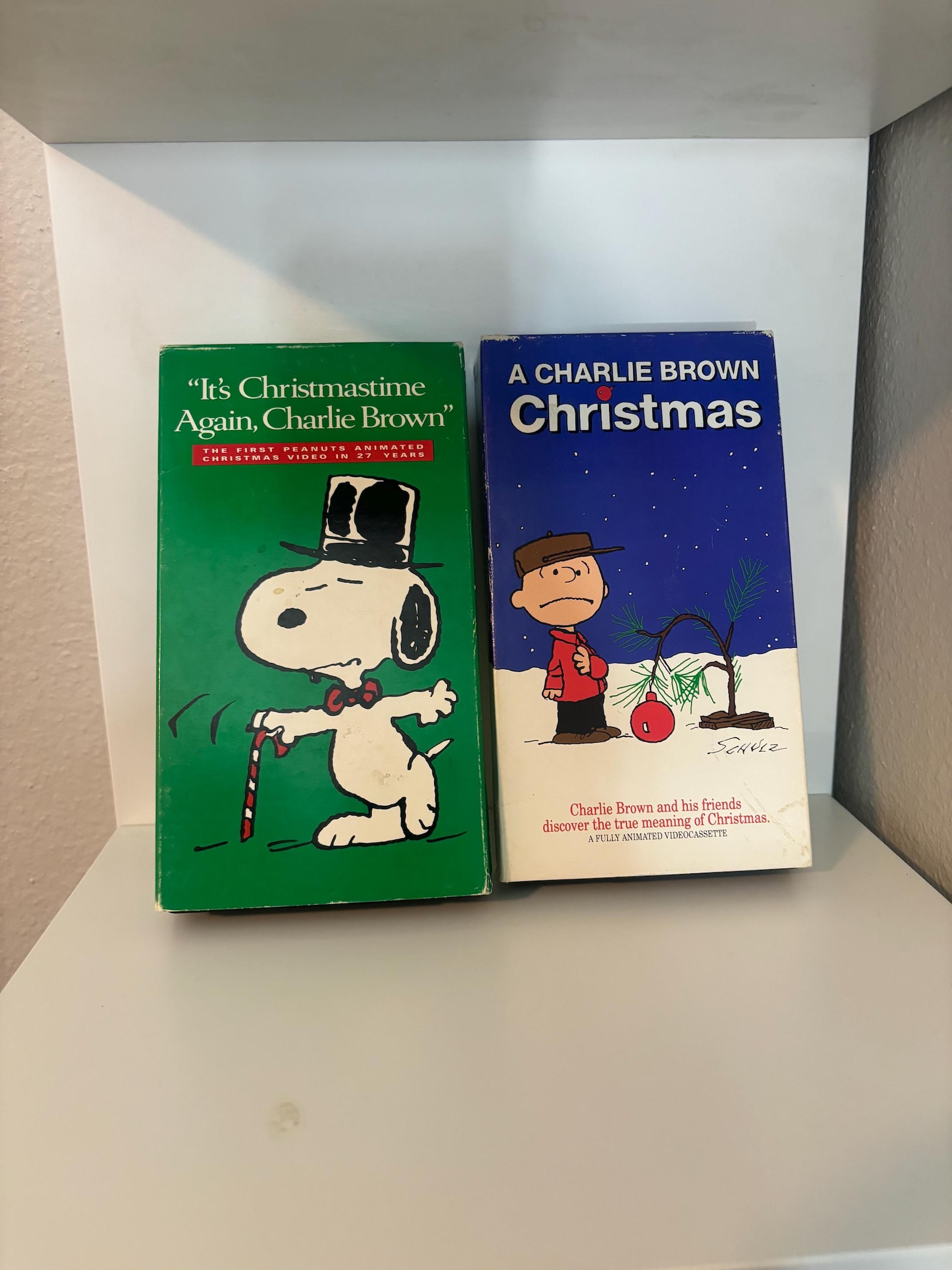 Vintage Christmas VHS Choose Your Own. Barney's, Charlie Brown, Disney ...