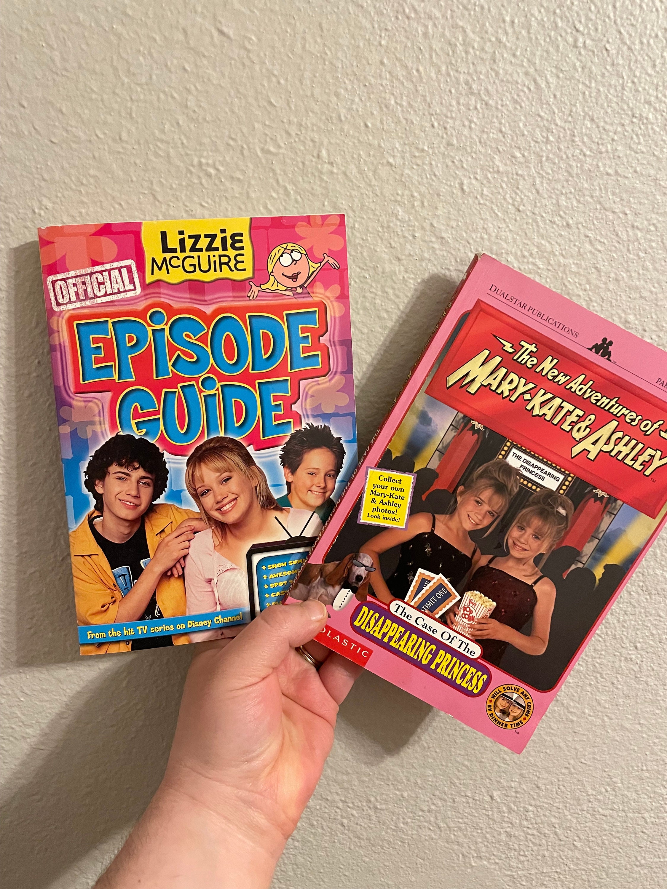 Mystery Book or Pick Your Own 90s/00s Chapter Book Disney Channel ...