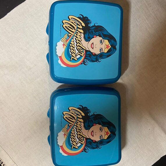 DC Comics Retro Wonder Woman Blue Sandwich Box By Tup… - Gem