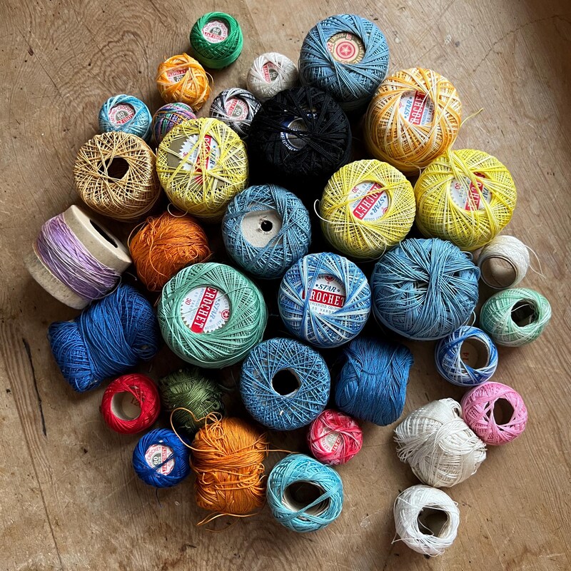 Thread Animals - Etsy