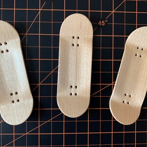 5 Ply Wooden Maple Fingerboard Deck Professional Custom 100*30mm or 100 ...