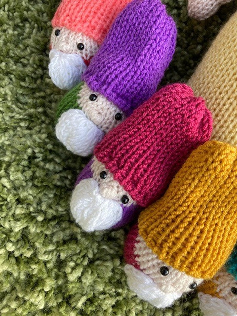 Snow White and the 7 Dwarves Knitting Machine Pattern - Etsy