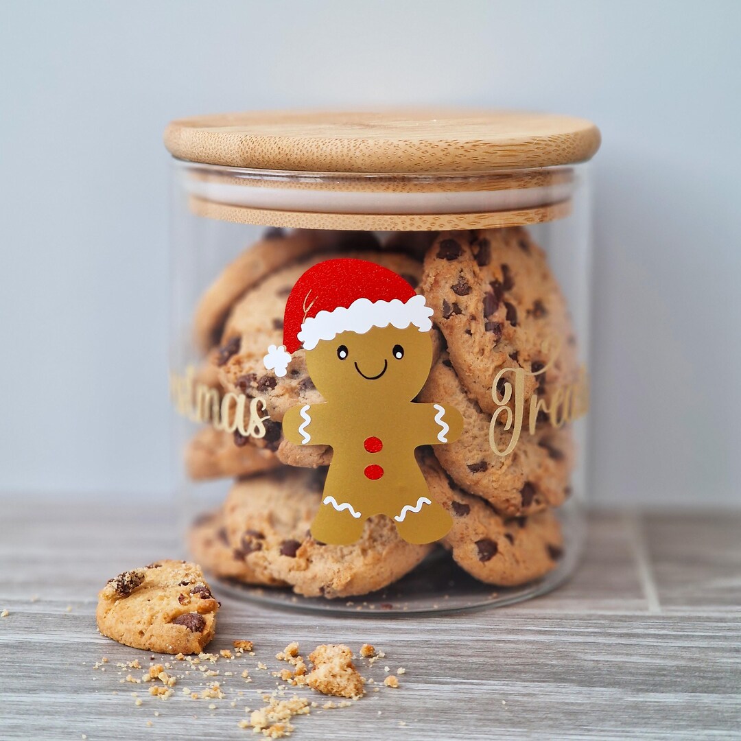 Personalised Christmas Gingerbread Man Glass Jar: Cookie & Sweets ...