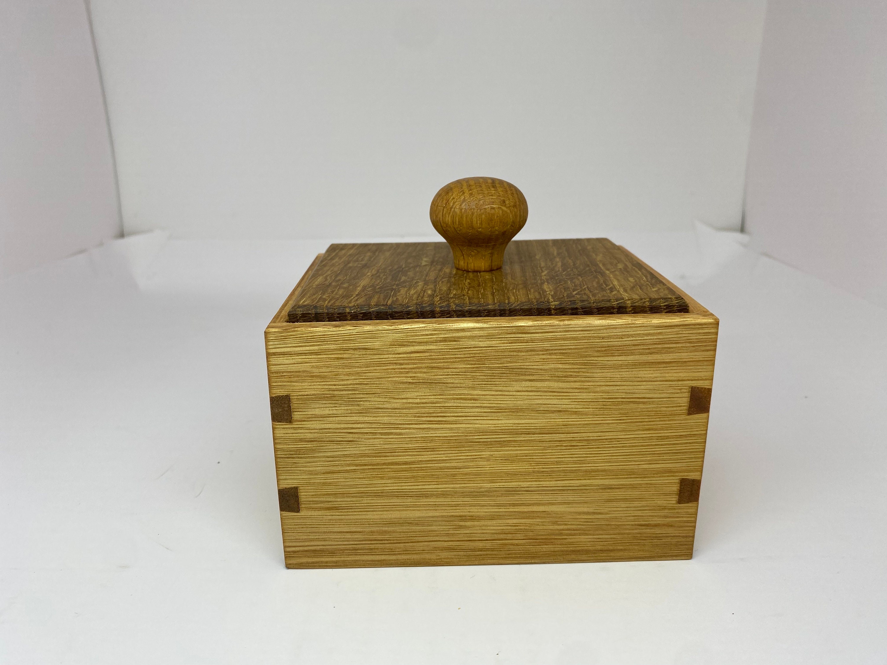 Handcrafted Dovetail Keepsake Box - Etsy