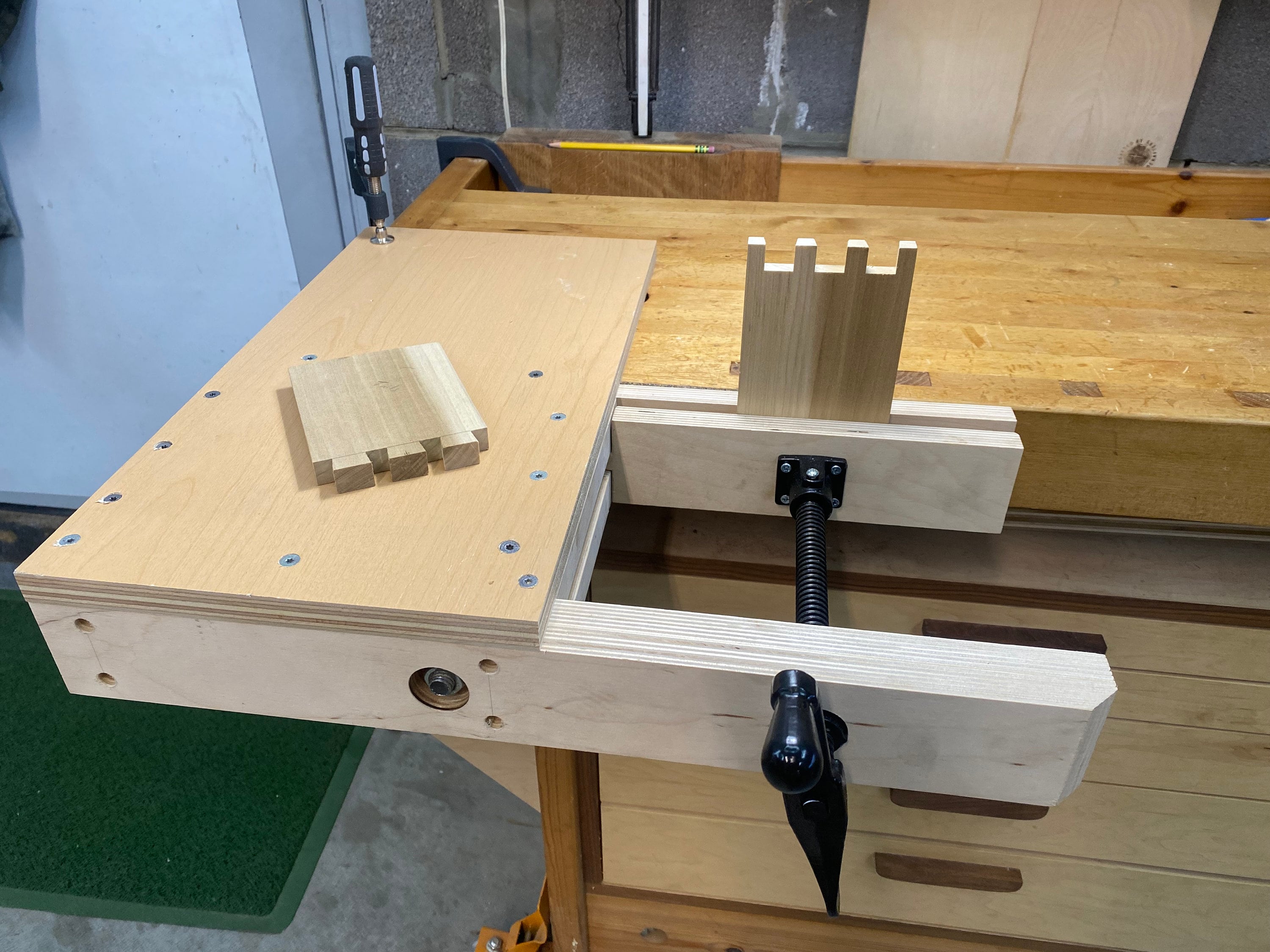 Portable Shoulder Vise - Etsy