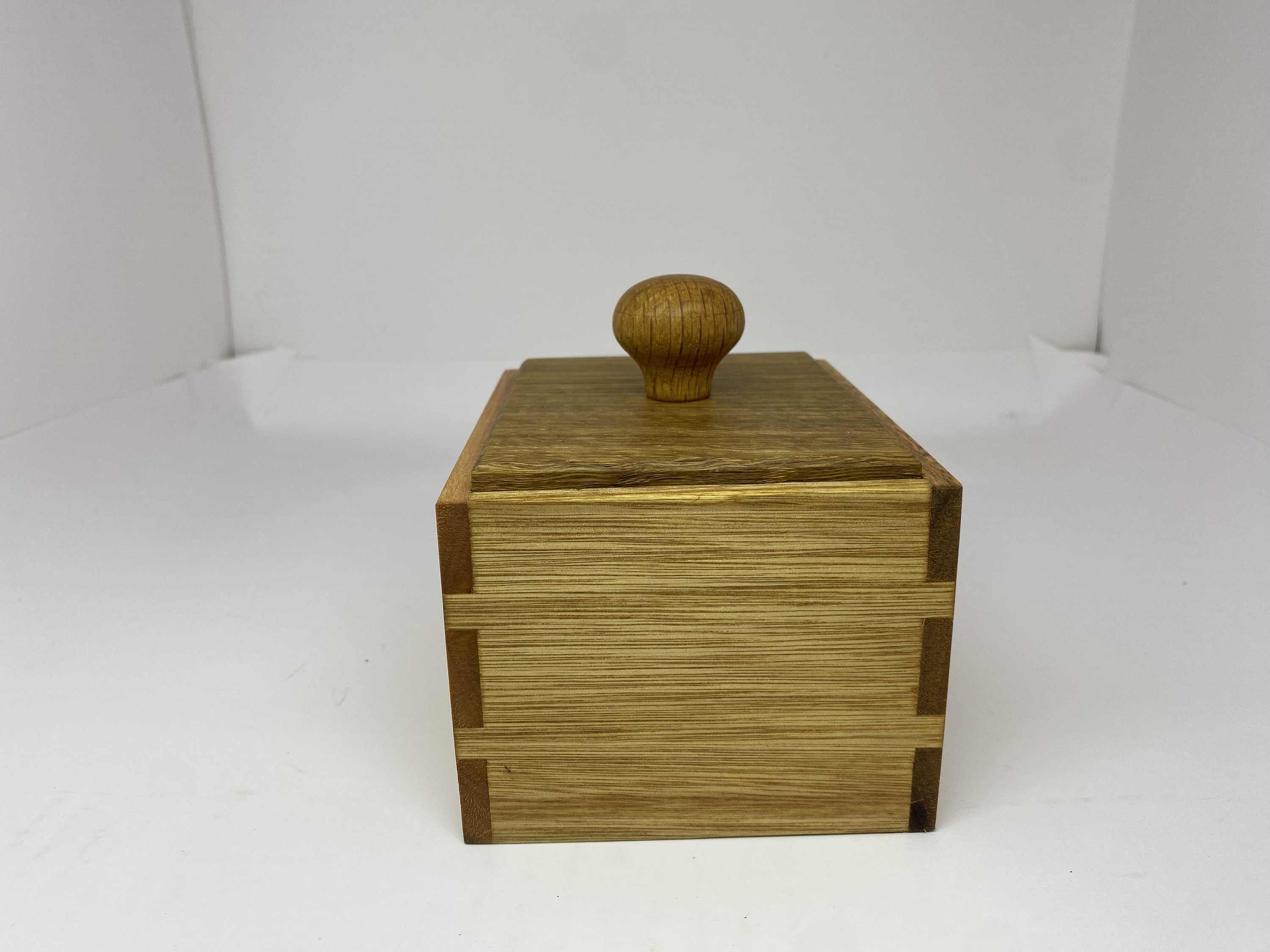 Handcrafted Dovetail Keepsake Box - Etsy