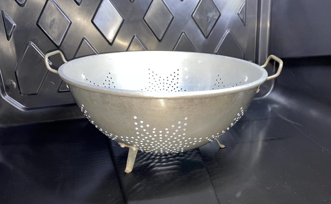 Mirro Star Aluminum Colander - 10” - Made in USA - Etsy