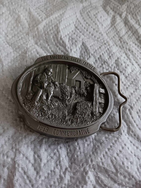 1989 pewter american sheep farmer belt buckle - Gem