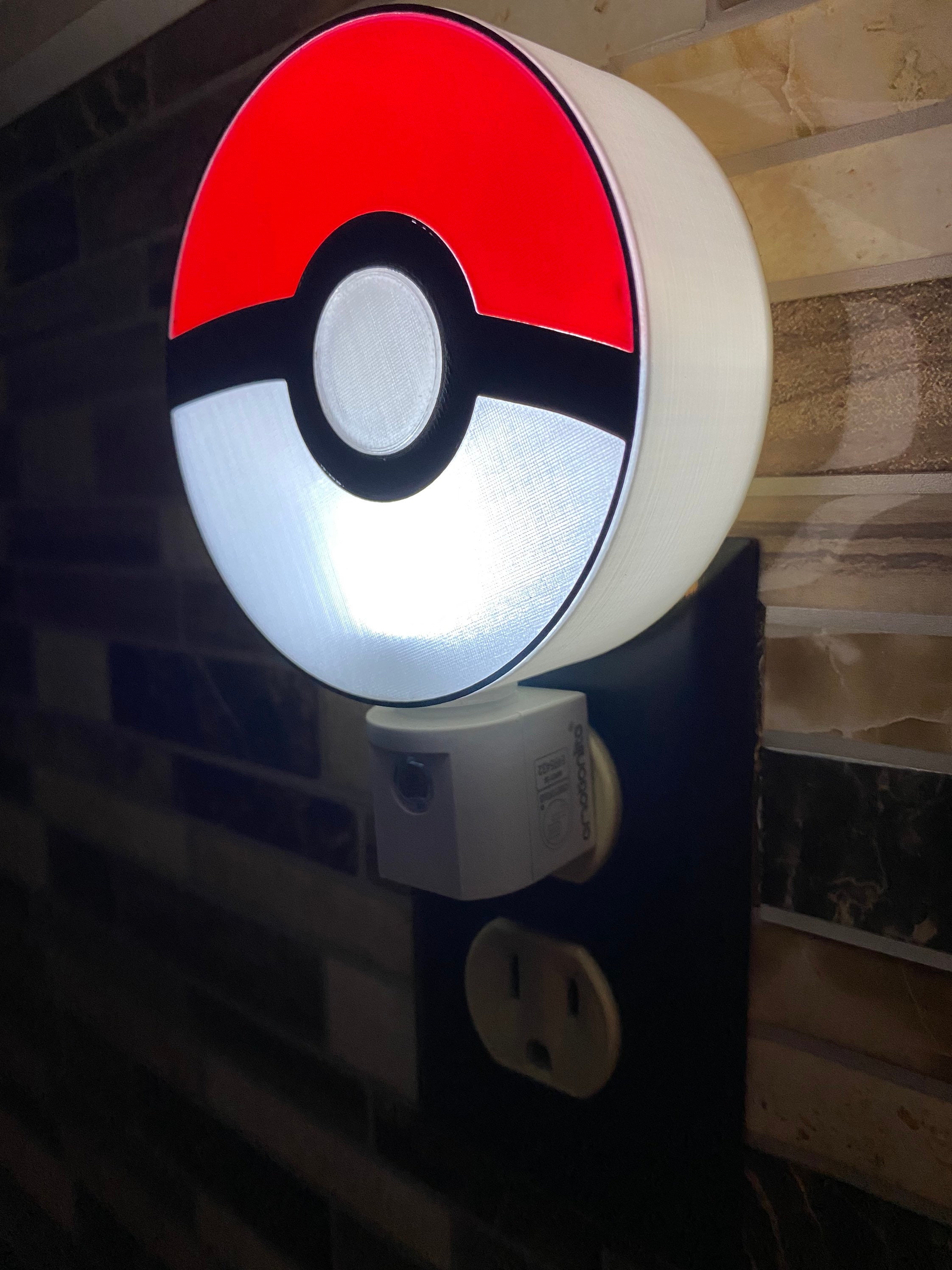 Pokémon Pokeball Automatic Light Sensing Night Light - Etsy