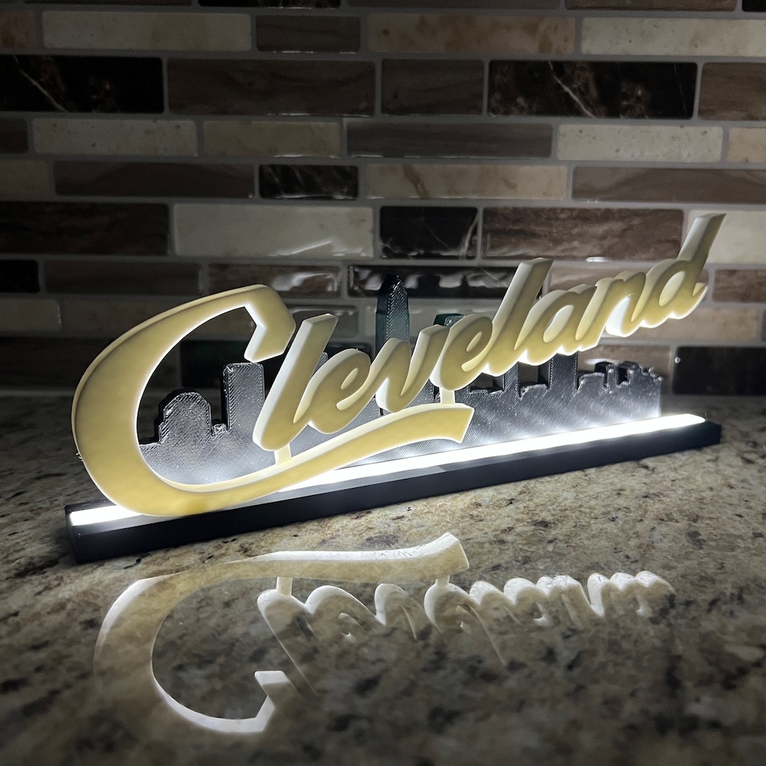 LED Light up Cleveland Script W/ City Skyline Desktop Stand Sign Figure ...
