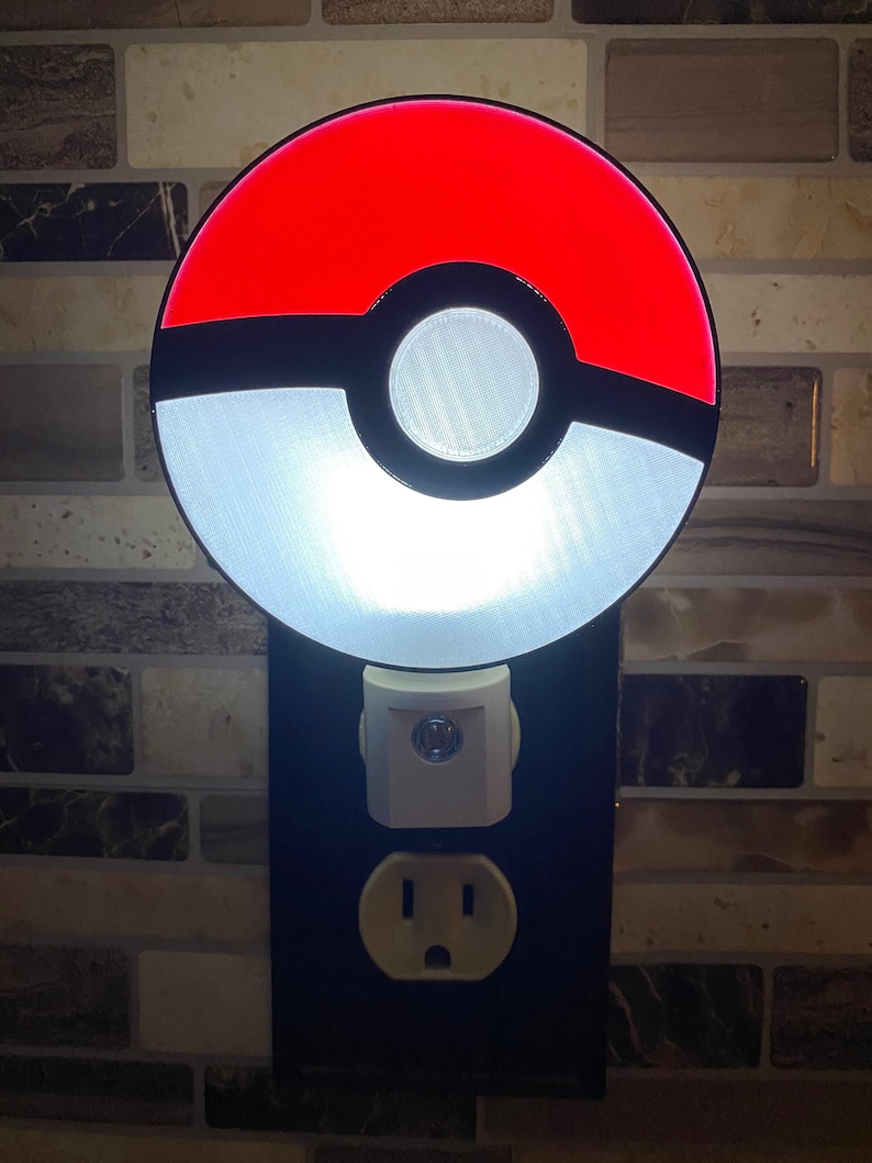Pokémon Pokeball Automatic Light Sensing Night Light - Etsy