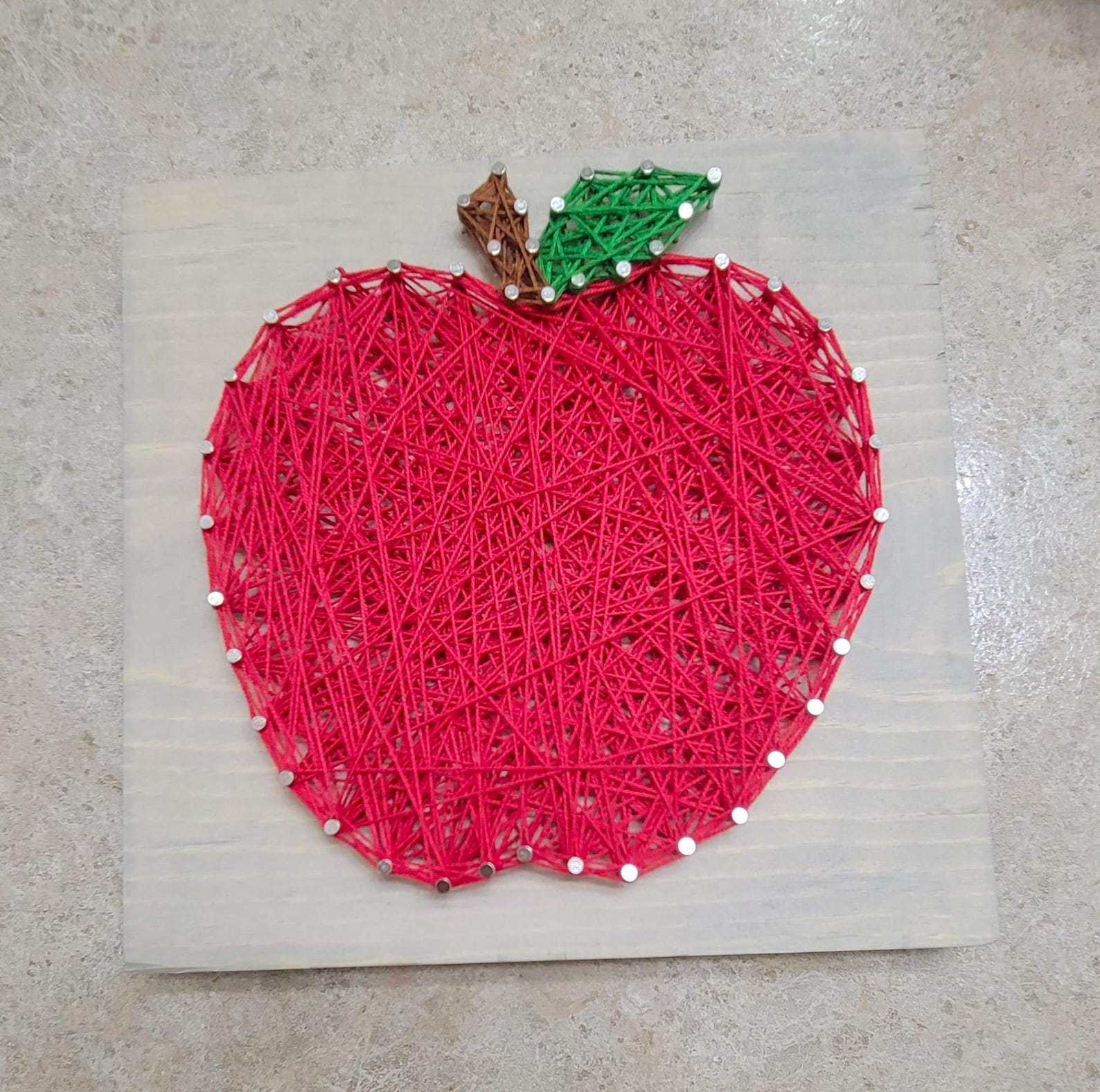 DIY String Art Apple Kit, Farmhouse Décor, Relaxing and Fun Craft, Wall ...
