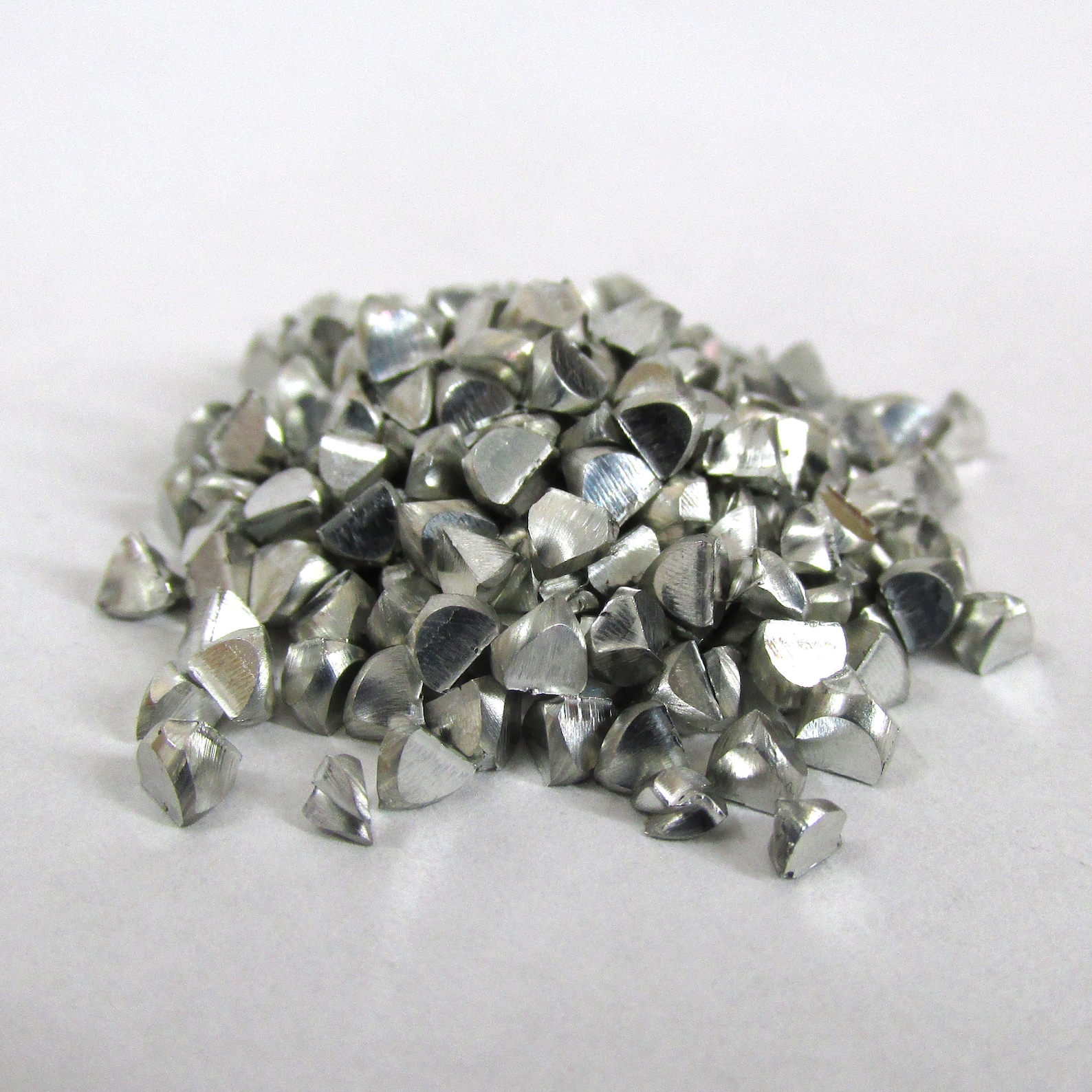 Tin Chips Grains Granules for Decorative, Display, Jewellery, Element ...