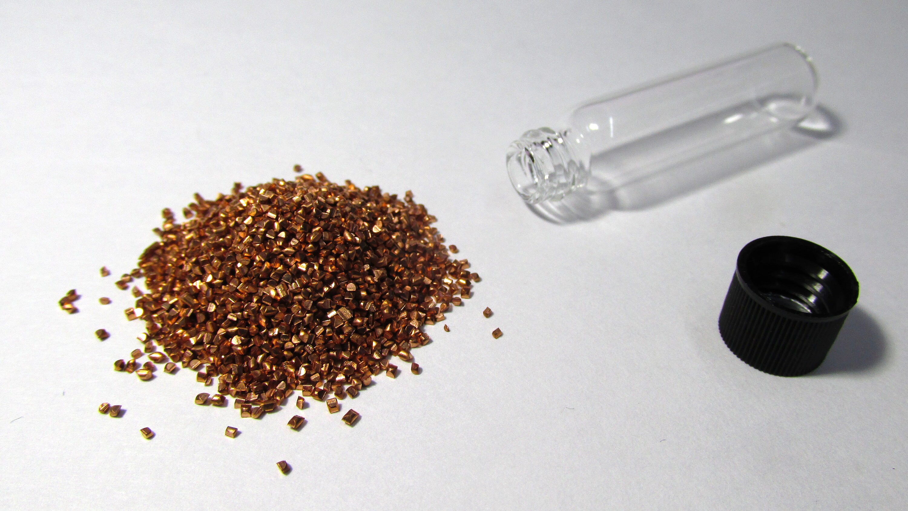 Medium Copper Chips Grains Granules for Decorative, Display, Jewellery ...