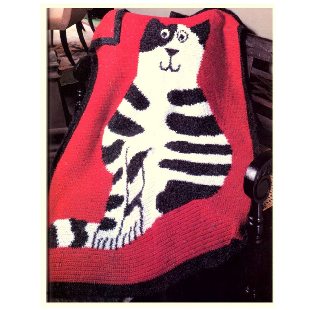 RETIREMENT SALE *** Vintage Crochet Pattern for Black and White Cat ...