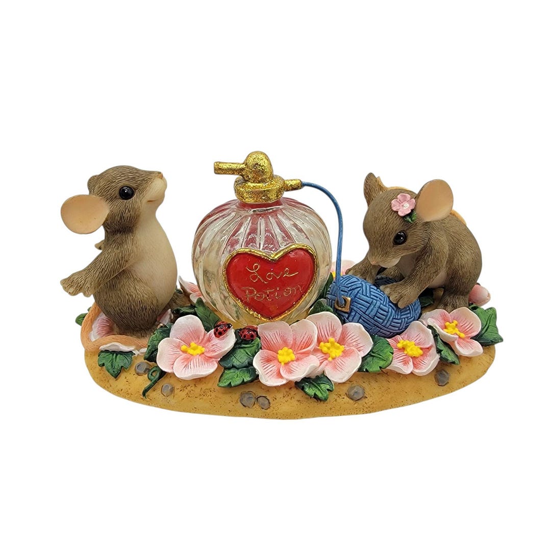 I'm Under Your Spell Charming Tails Mouse Figurine With Love Potion ...