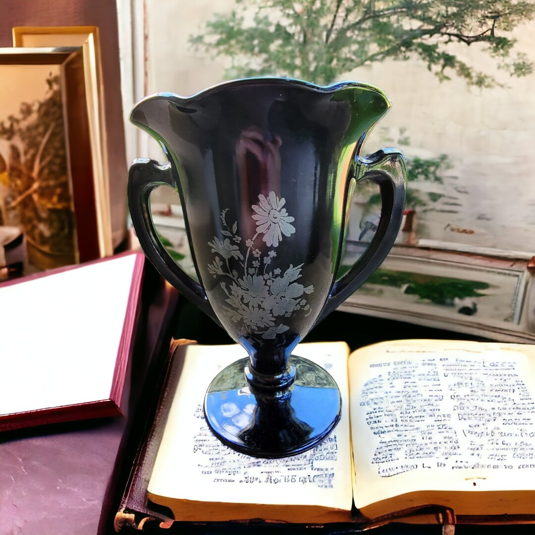 Black Amethyst Glass Silver Overlay Ruffle Trophy Vase Hazel - Etsy