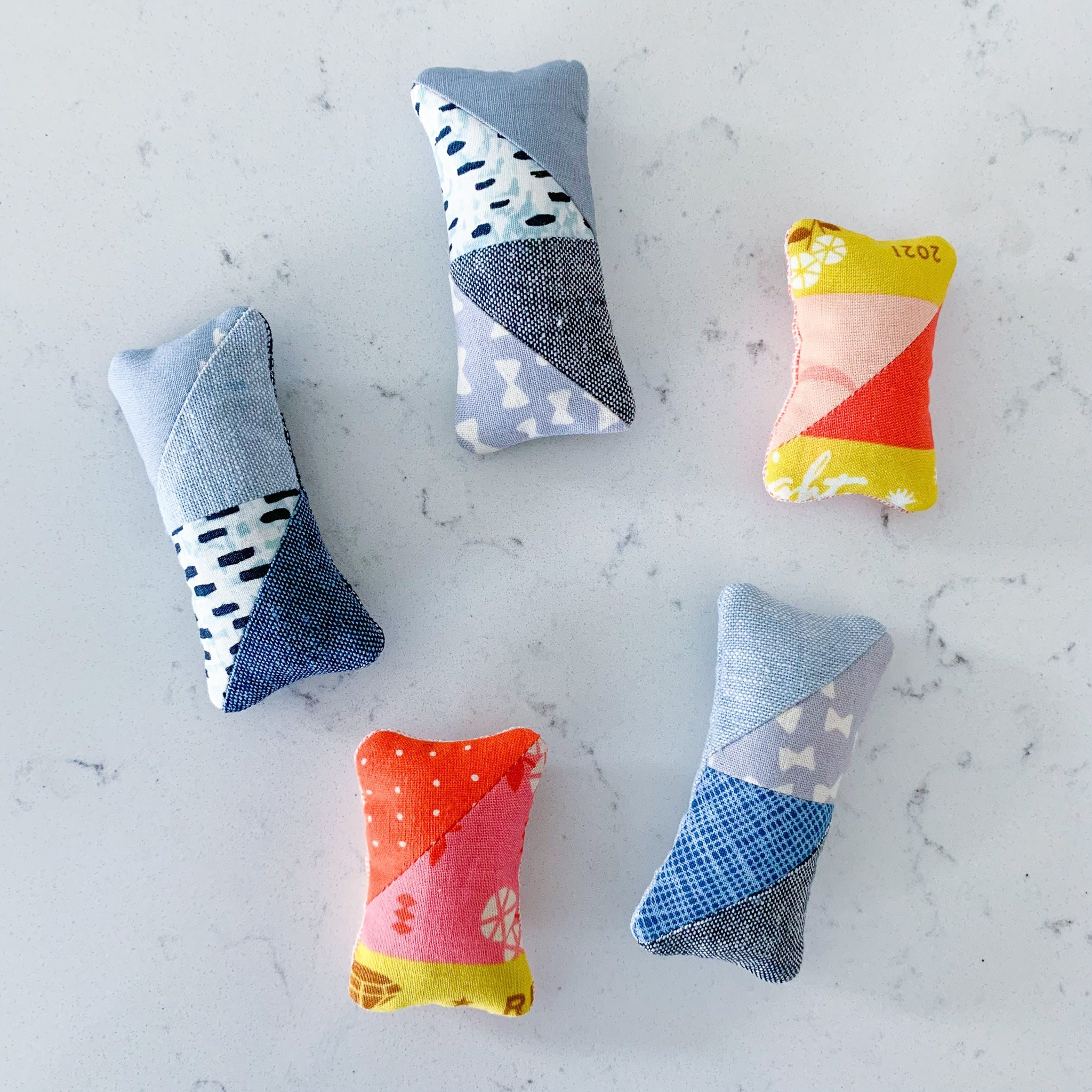 Tiny Scrappy Handmade Pincushions - Etsy