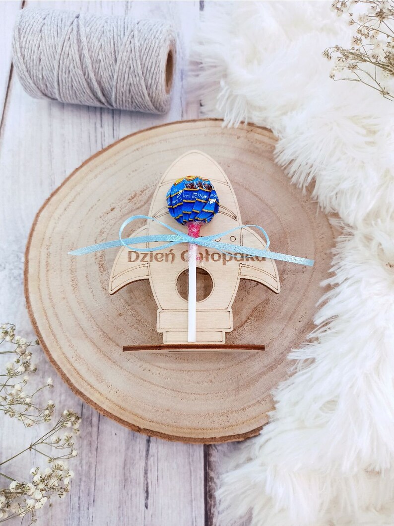 Rocket for a Lollipop Boy. Rocket Designs for Boyfriend's Day ...