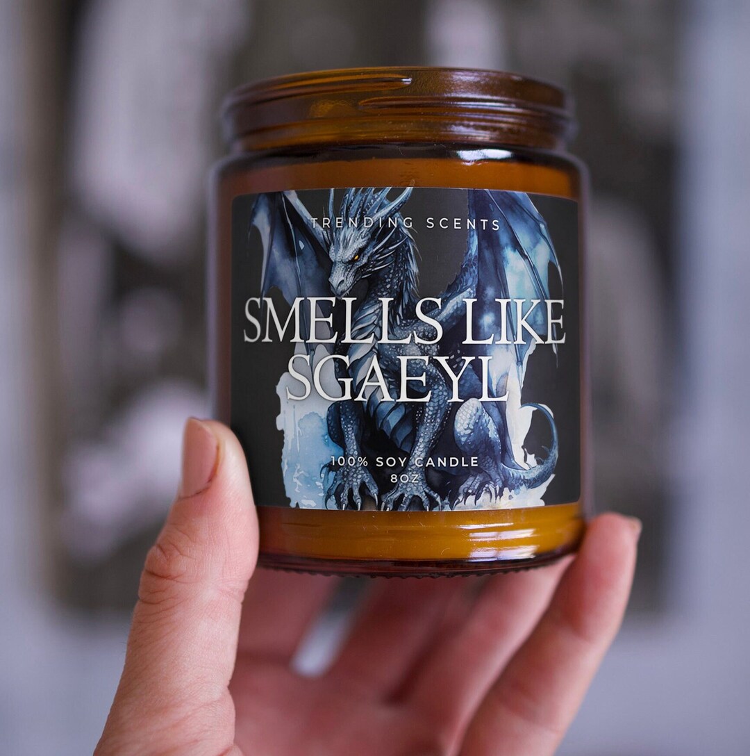 Fourth Wing Inspired Smells Like Sgaeyl Candle | Bookish Candles ...