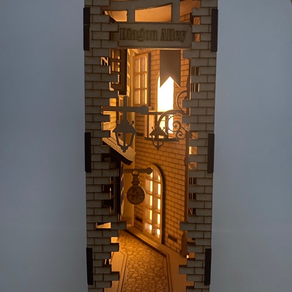 Book Nook Kit - Etsy