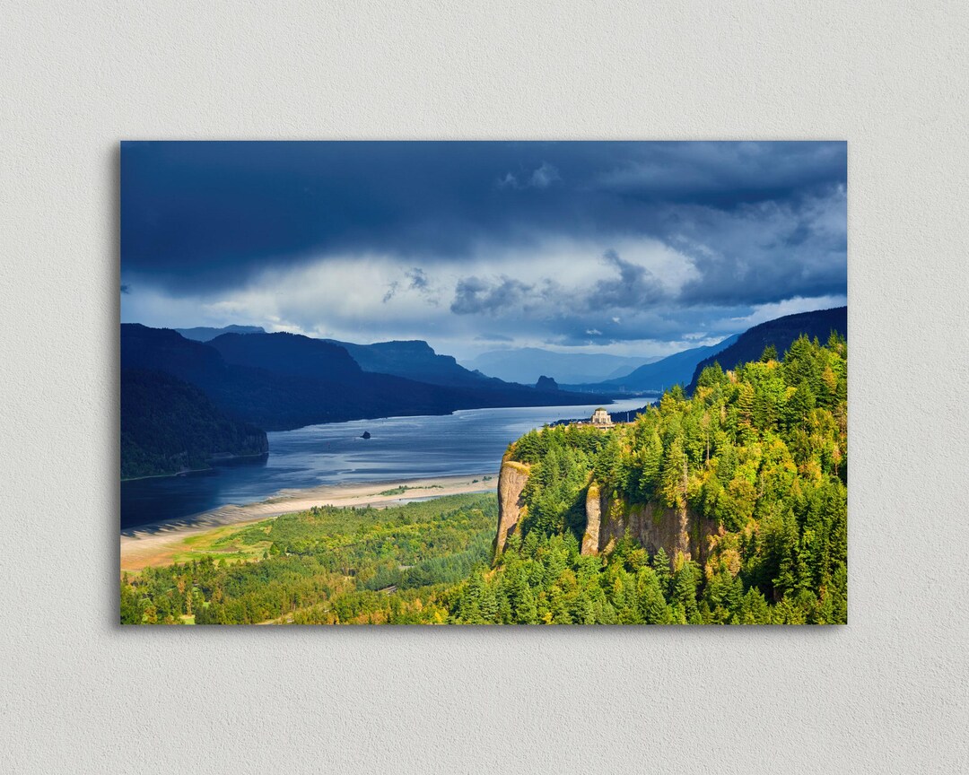Storm Clouds Over Columbia River Gorge, Scenic Photo of Stormy Sky Over ...