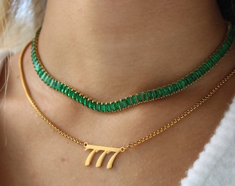 Green Color Necklace | Etsy