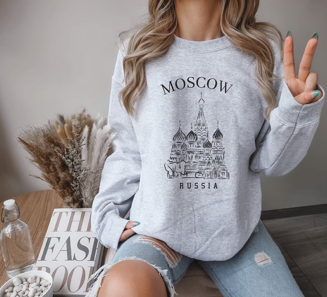 Moscow Russia Sweatshirt, Russian Sweater, Russia Crewneck, Unisex Soft and Comfortable Pullover ...
