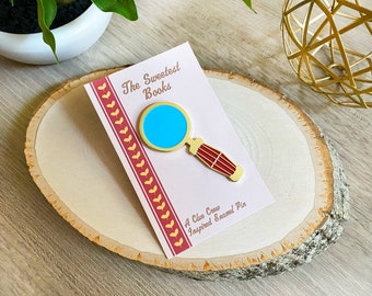 Magnifying Glass Enamel Pin Badge - Etsy UK