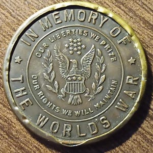 1917 US in Memory WWI Worlds Wars Coin Picture Locket! - Etsy