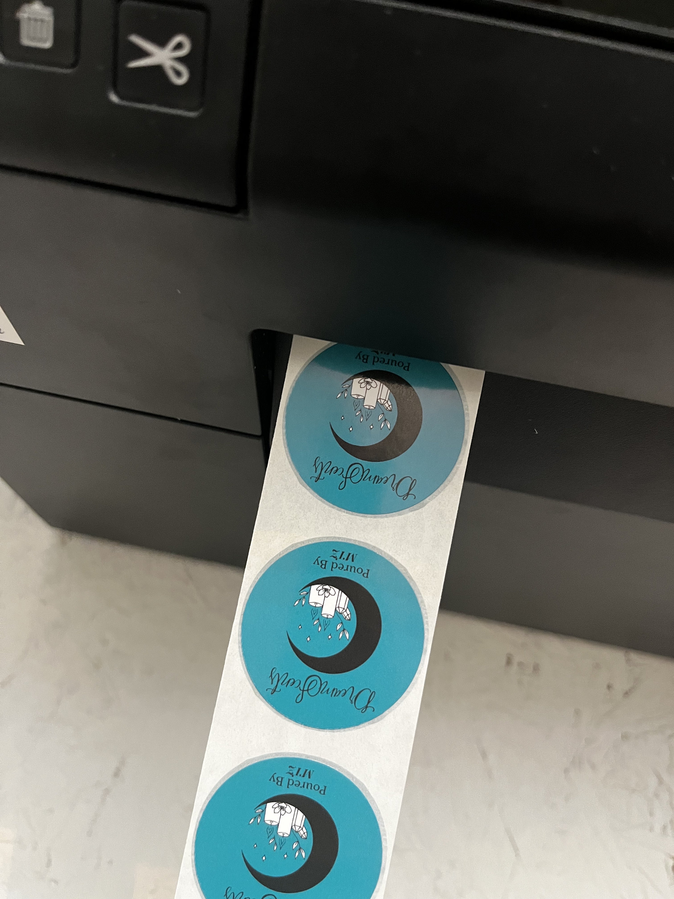 Custom Labels on A Roll YOUR DESIGN - Etsy