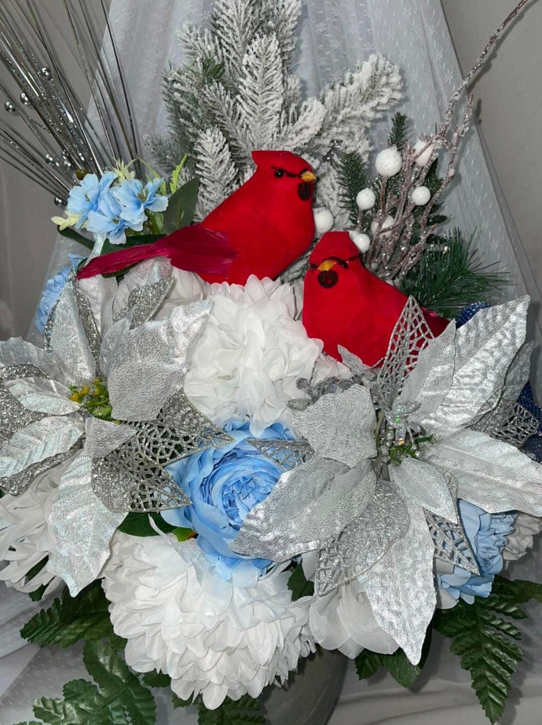 Cardinals Snow Cardinals Cemetery Memorial Gravesite Vase Flower ...