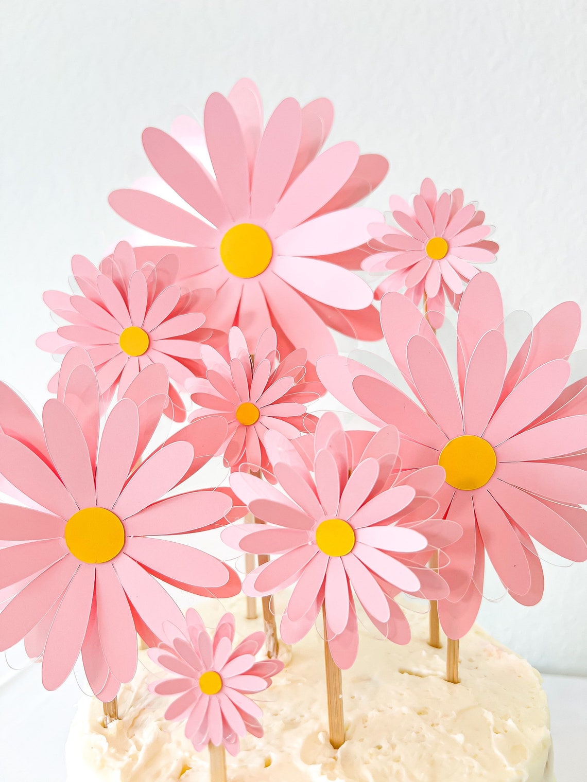 Handmade Pink Daisy Flower Cake Topper Set for Birthdays - Etsy