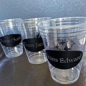 Twilight Inspired Plastic Party Cups for Vampire Themed Parties, Book ...