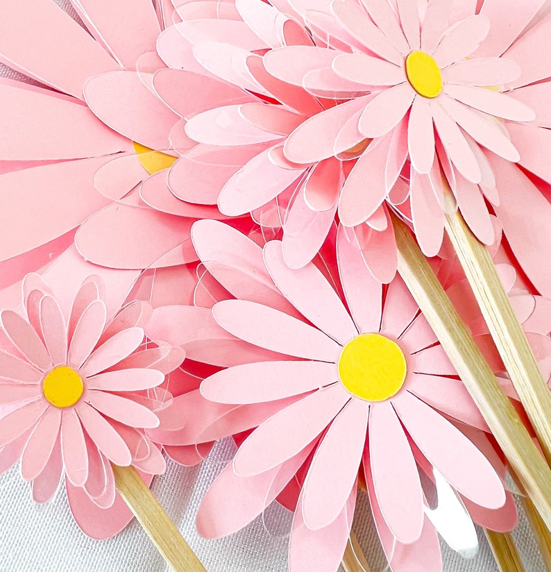 Handmade Pink Daisy Flower Cake Topper Set for Birthdays - Etsy