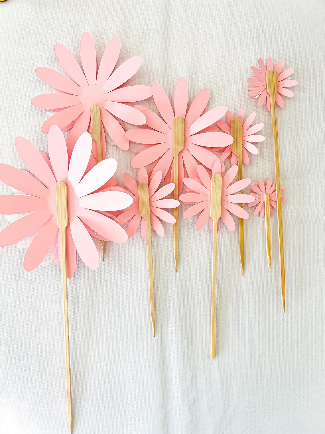 Handmade Pink Daisy Flower Cake Topper Set for Birthdays - Etsy