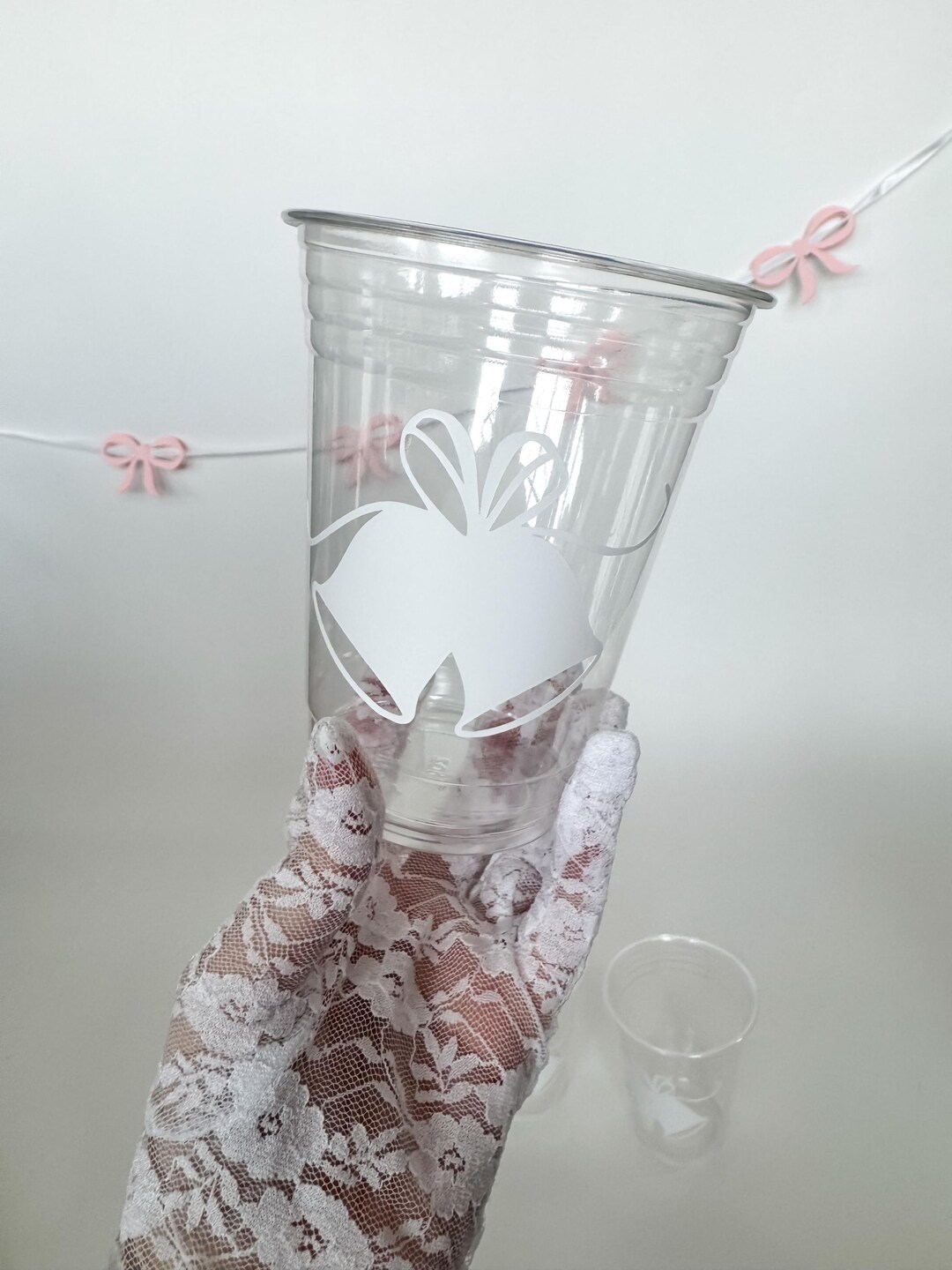 White Wedding Bells Plastic Party Cups for Birthdays, Showers, and ...
