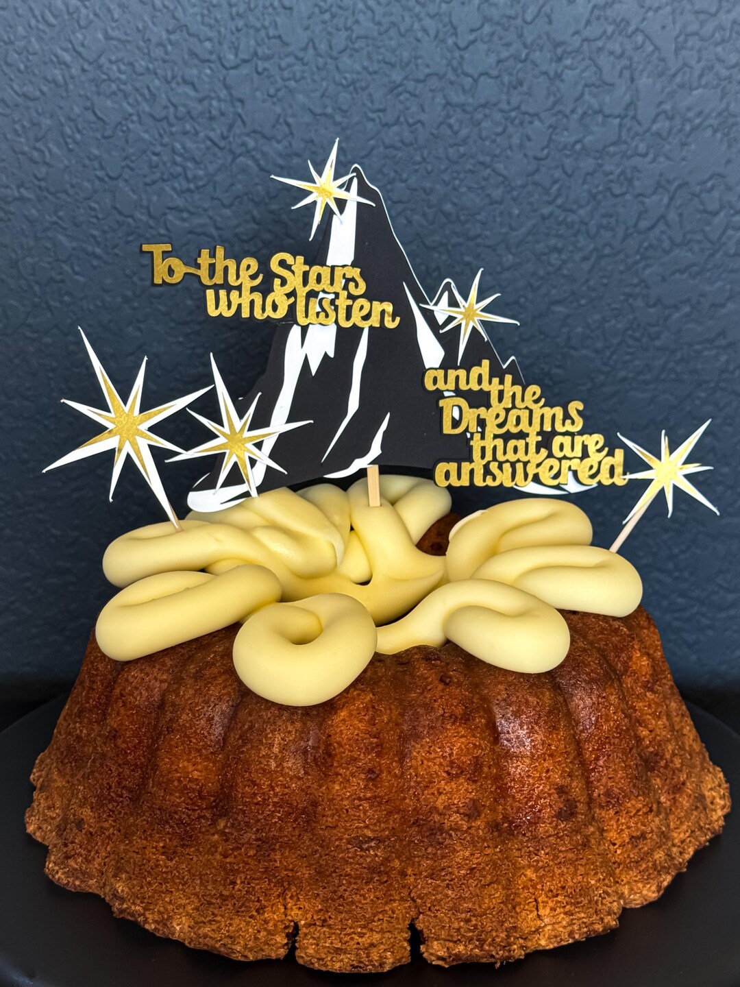 A Court of Thorns and Roses Series Cupcake and Cake Toppers for ACOTAR ...