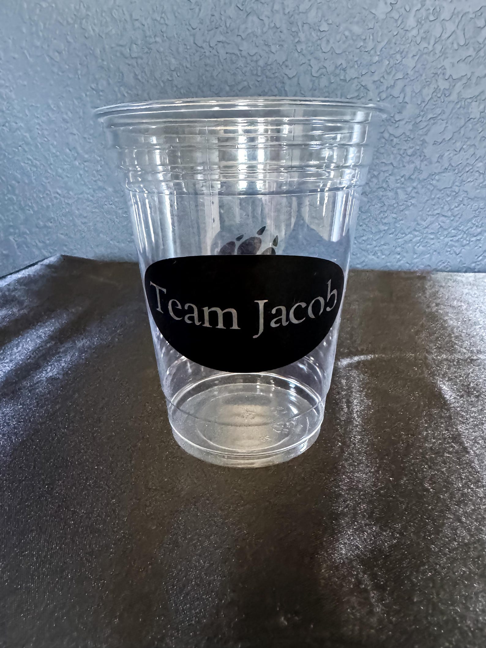 Twilight Inspired Plastic Party Cups for Vampire Themed Parties, Book ...